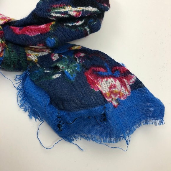 Zara | Accessories | Nwt Zara Man Blue Floral Bandana Scarf Unisex ...